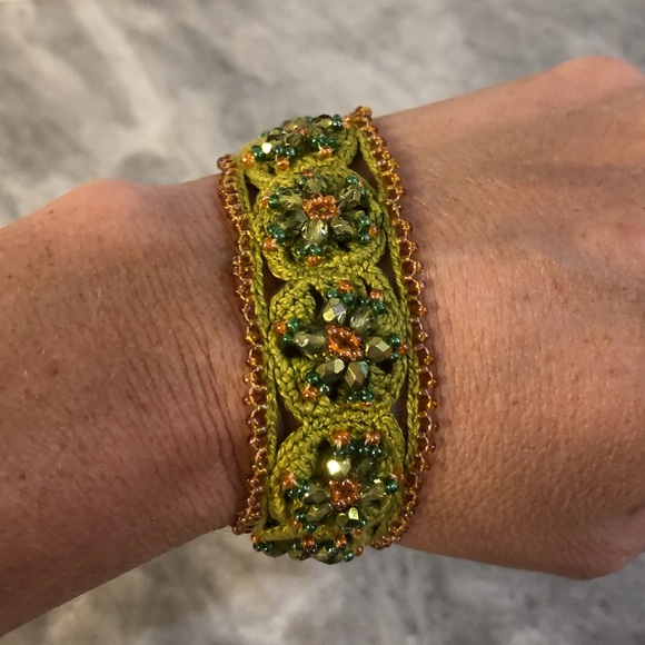 Jewelry | Beaded Threaded Bracelet | Poshmark